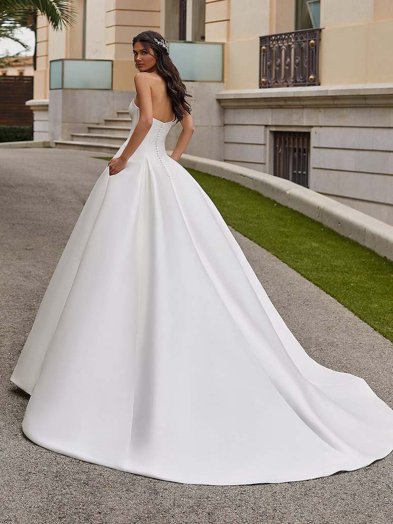 Jory Wedding Dress Cornwall - Pronovias Wedding Dresses